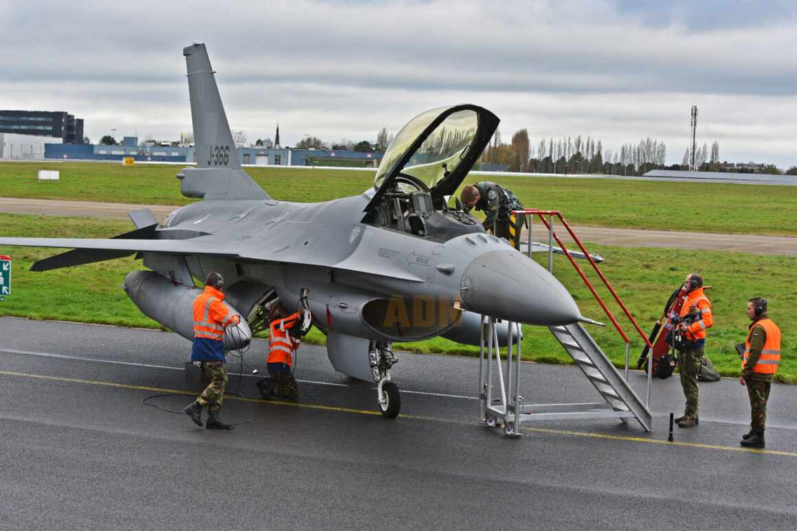 Há 50 anos o caça F-16 voava pela primeira vez, mas “sem querer” - Airway