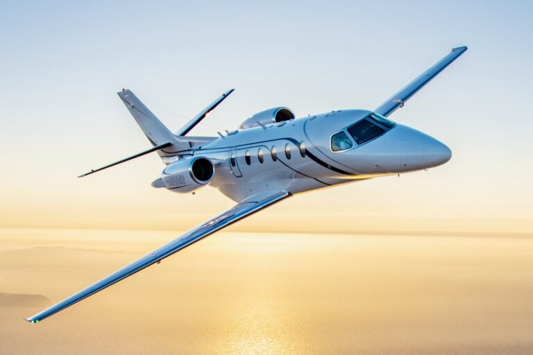Textron Aviation entrega o primeiro Cessna Citation Ascend a cliente ...
